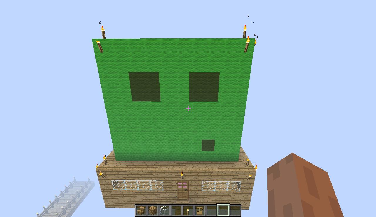 Creatures' treehouse remake Minecraft Map