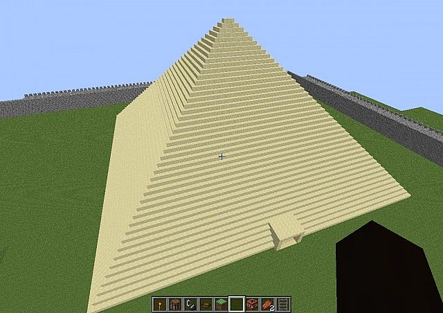 Pyramid! 25,000 sandstone blocks! Minecraft Map