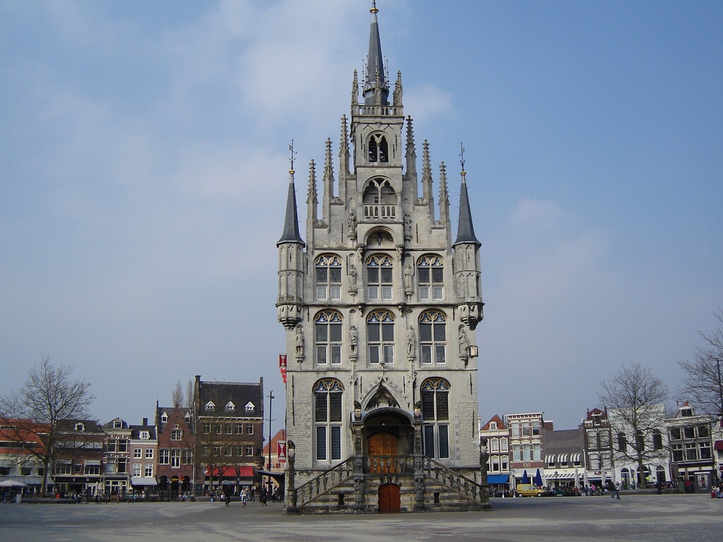 OdysseyCraft Spawn-Gouda TownHall Re-Make. Minecraft Map