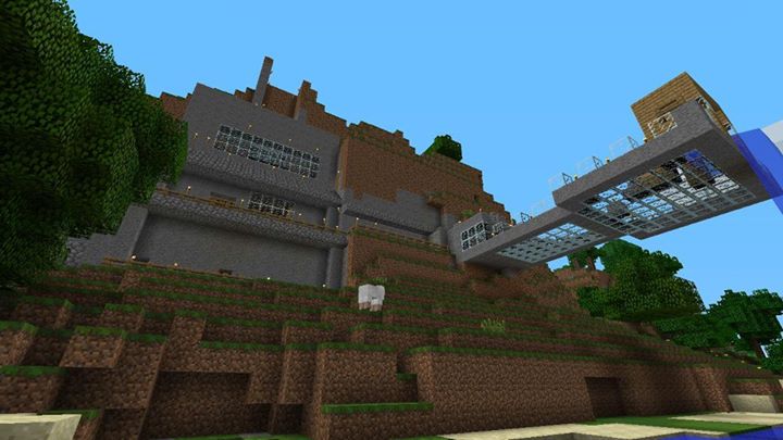 Survival/creative build (360 version) Minecraft Map