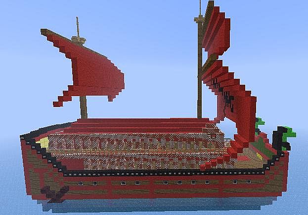Kuja pirate boat in One piece Minecraft Map