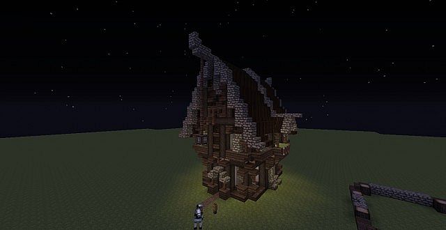 A simple yet detailed house (no interior) Minecraft Map