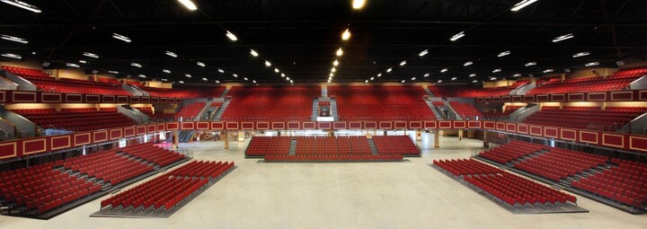 Citywest Hotel and Convention Center (Exact replica) Minecraft Map