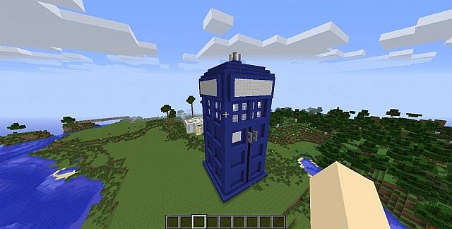 Giant Tardis --a surprise for a Doctor Who fan that plays on my Server ...