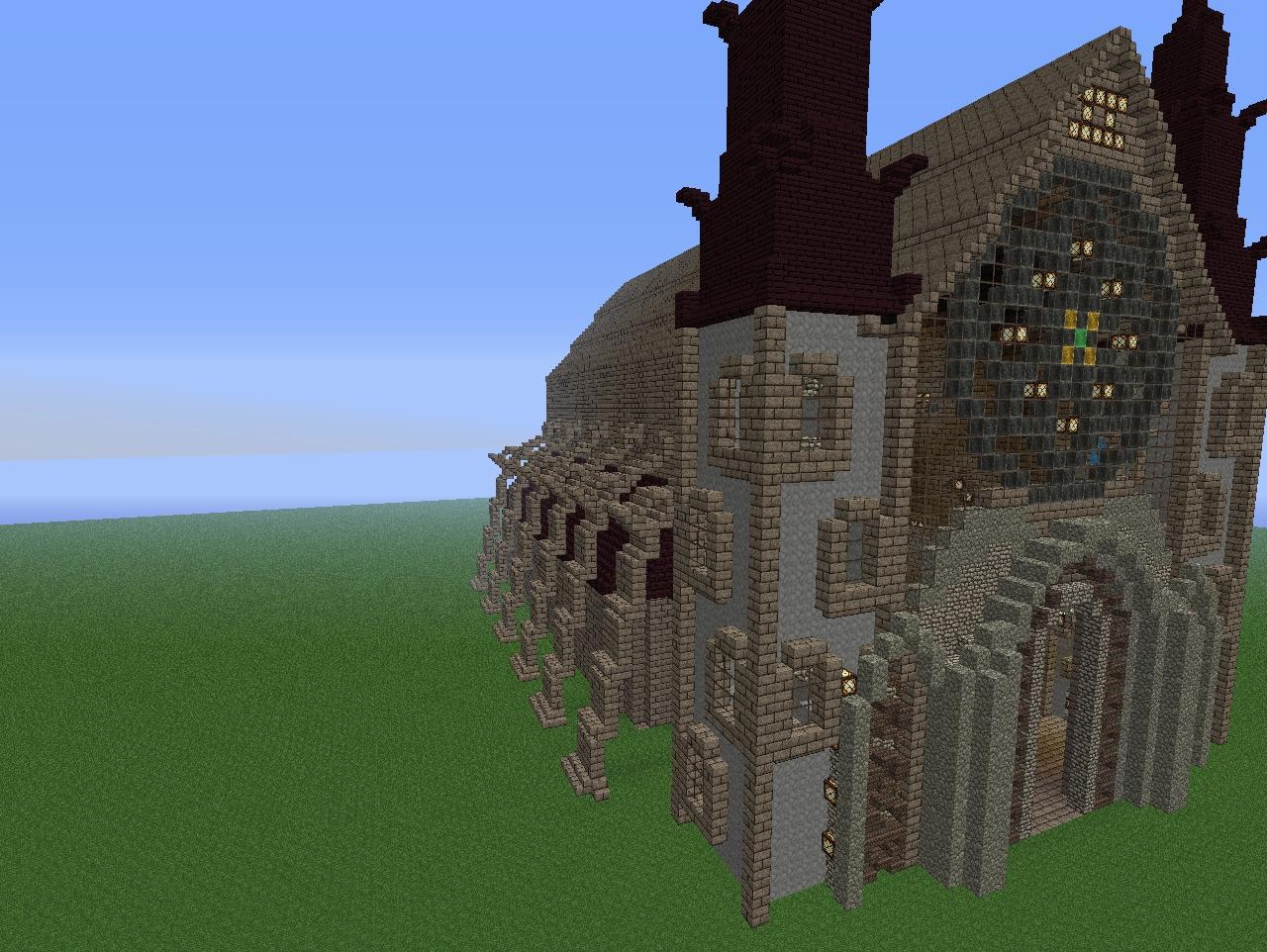 Server Spawn: A Simple Cathedral Minecraft Map