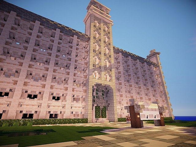 Beautiful sandstone Palace Spawn Minecraft Map