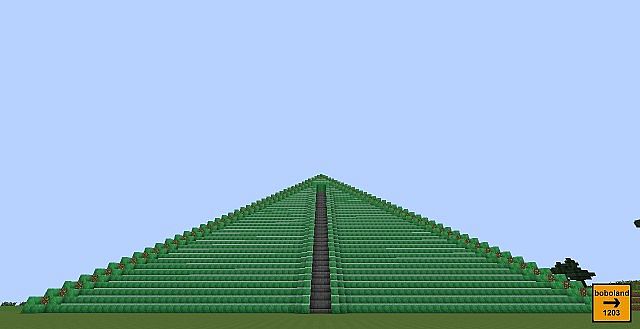 Pyramid Maze Minecraft Map