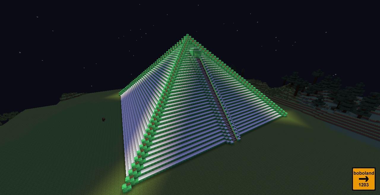Pyramid Maze Minecraft Map