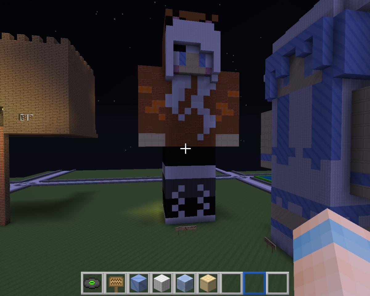 Fox Girl Statue Minecraft Map