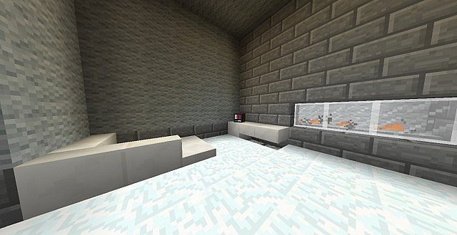 --Moth Minecraft Map