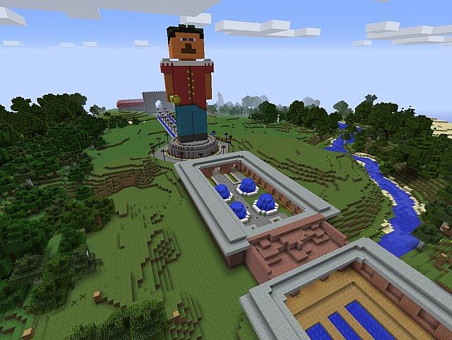 Old city with big statue Minecraft Map