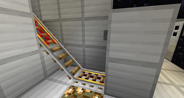 Nuclear fallout/attack shelter Minecraft Map