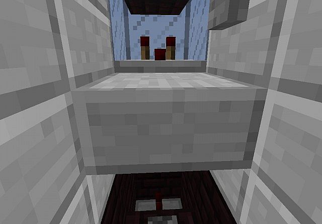 Hainault-Class multi-purpose bomber/dropship/boarding craft Minecraft Map