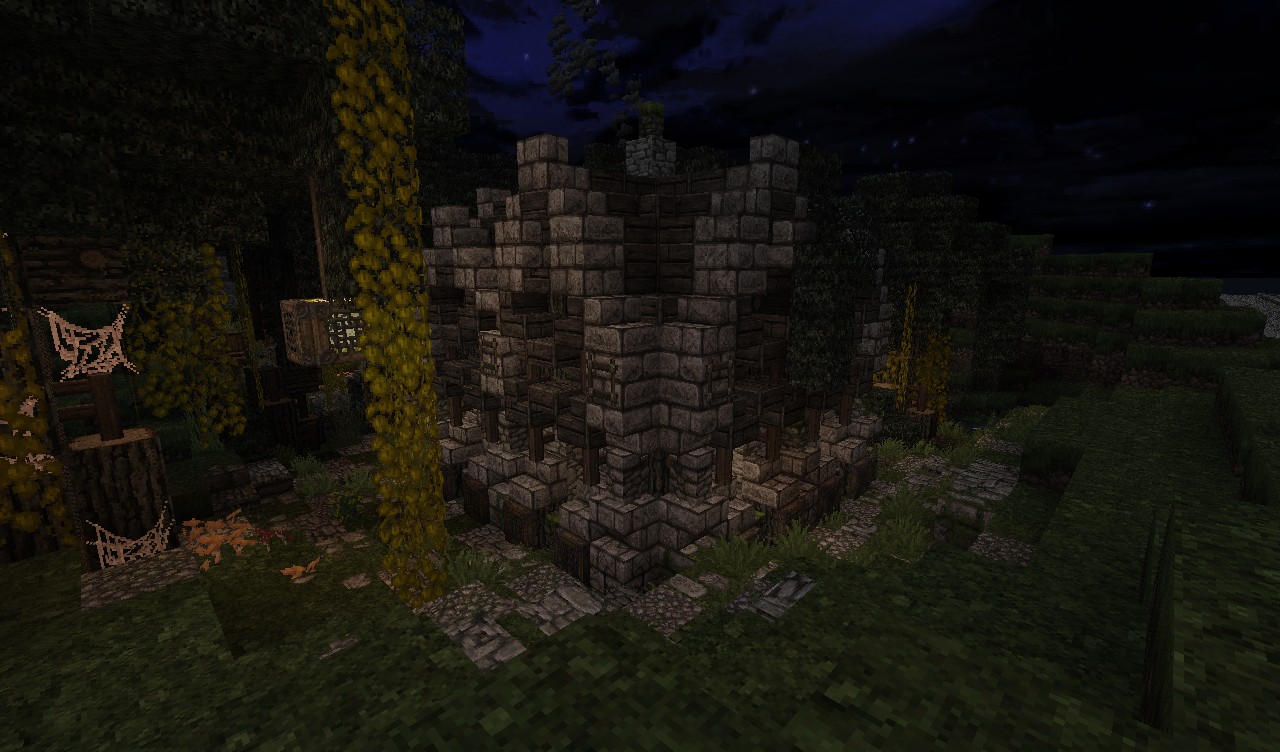 Old medieval spooky house Minecraft Map