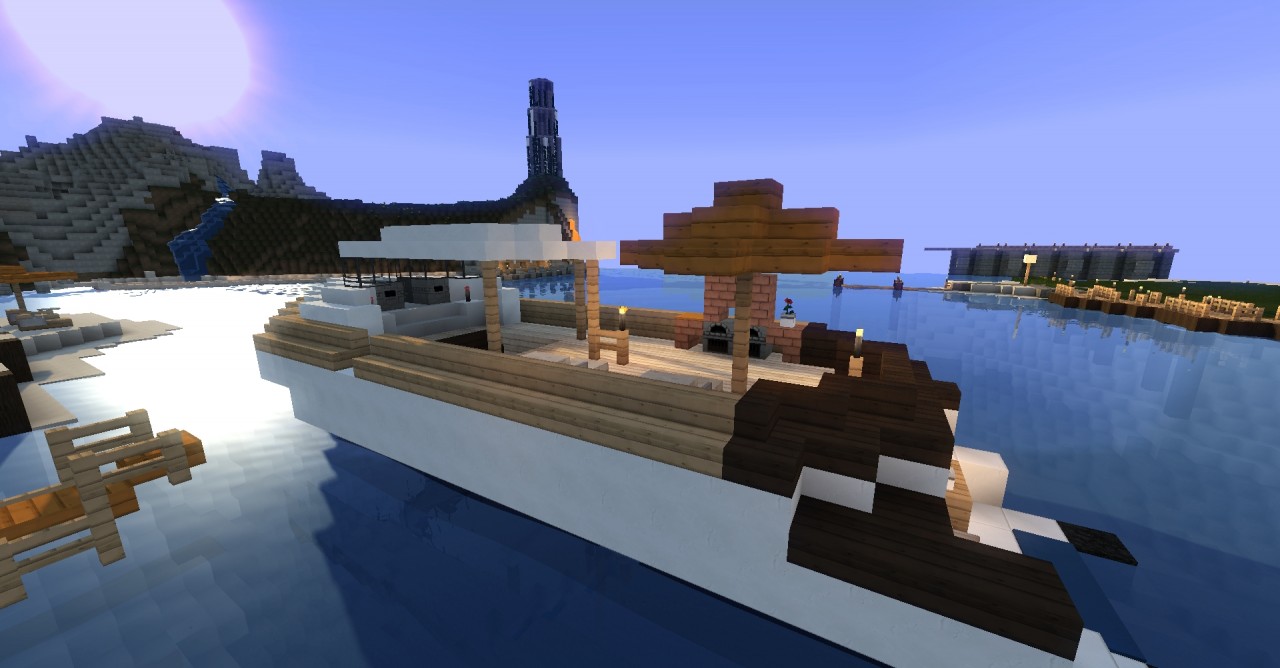 Small Luxury Yacht Minecraft Map