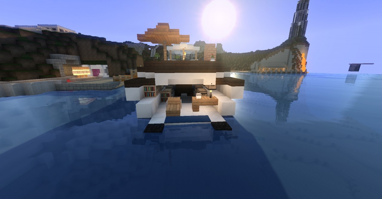 Small Luxury Yacht Minecraft Map