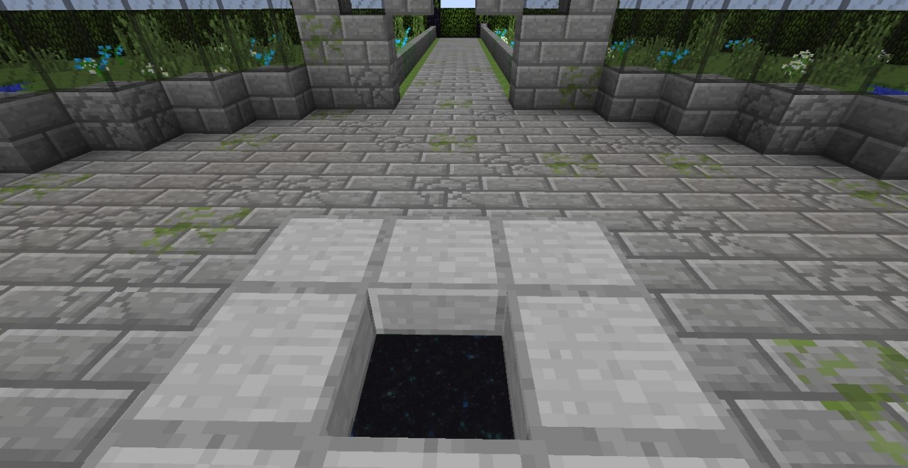 Small Courtyard Minecraft Map