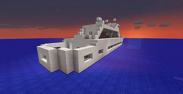 "Sea Queen" Midsize Private Yacht Minecraft Map
