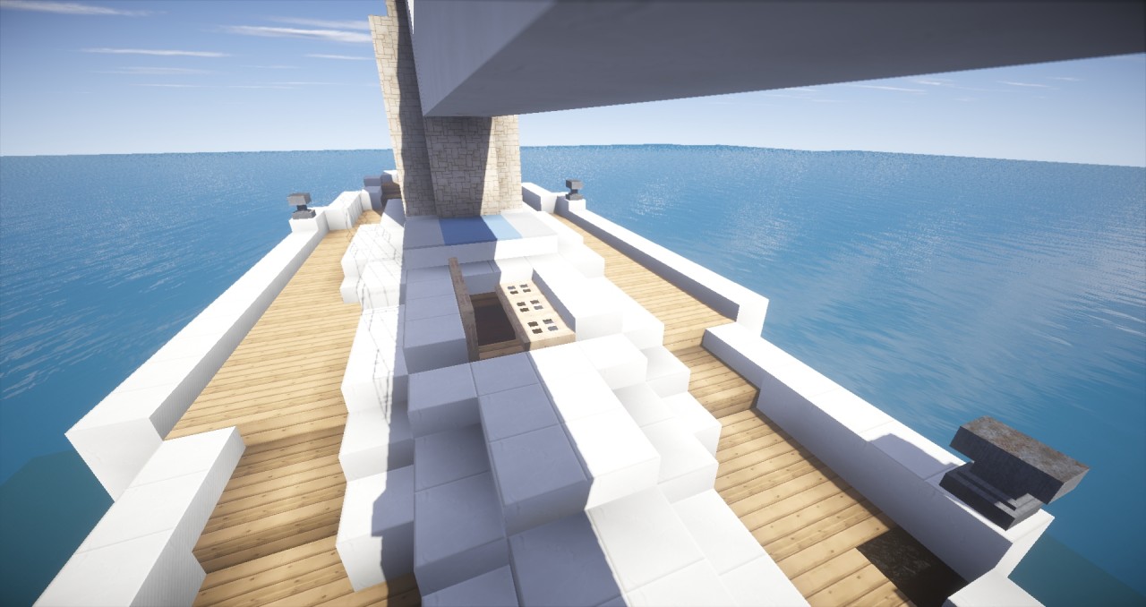 Modern Sailboat - Luxury Yacht Minecraft Map