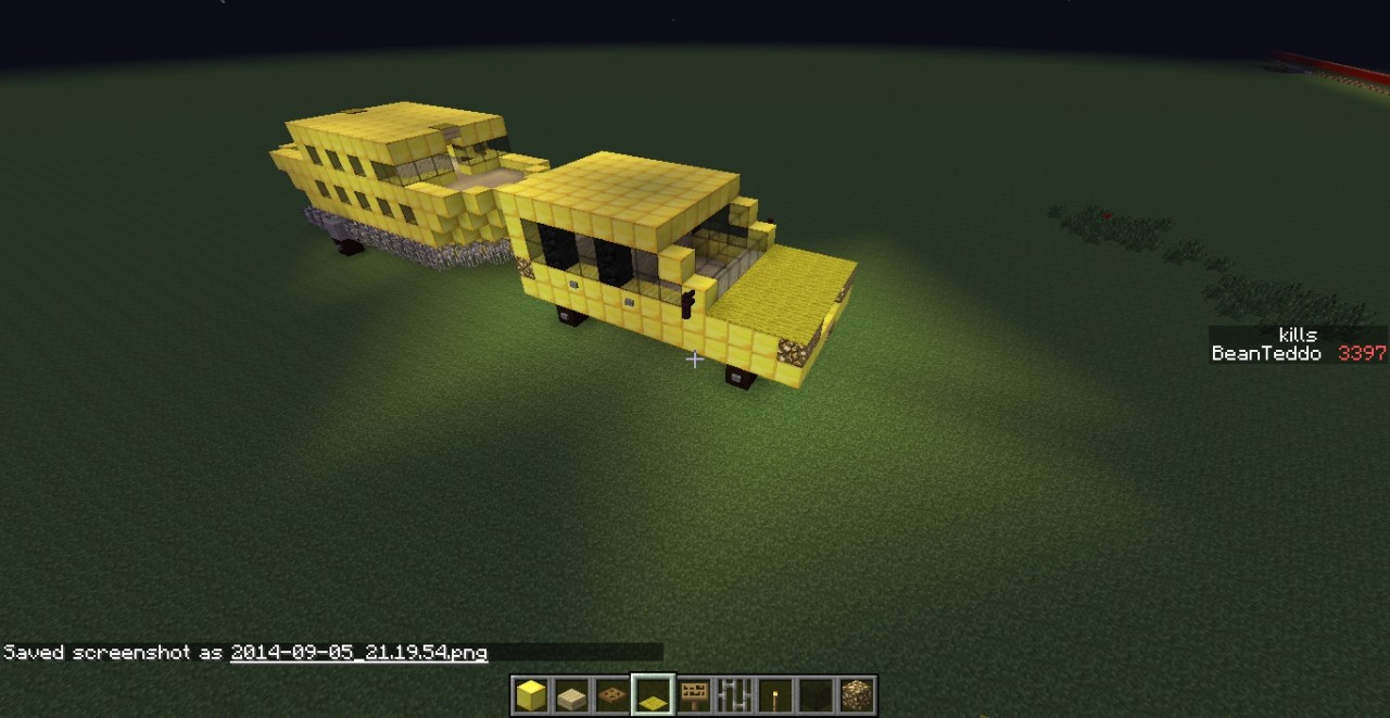 Golden Car w/ Trailer Minecraft Map