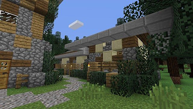 Pine Woods Cottage Minecraft Map