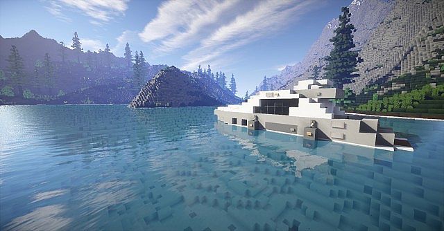 Yacht at Sunfall Valley. Minecraft Map