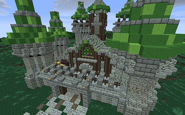 Small Medieval Castle Minecraft Map