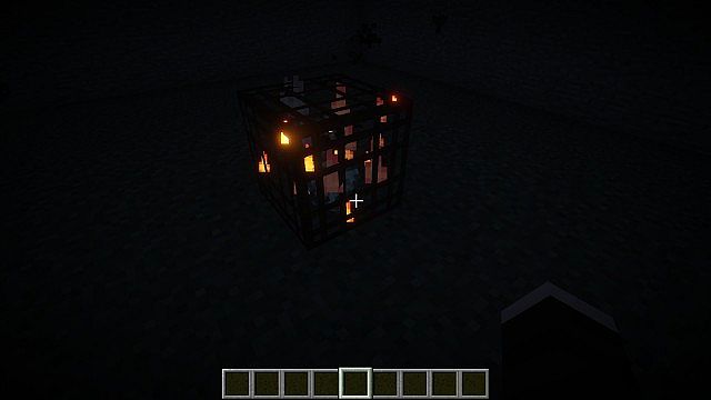 Invinclble lightning creeper spawnner Minecraft Map