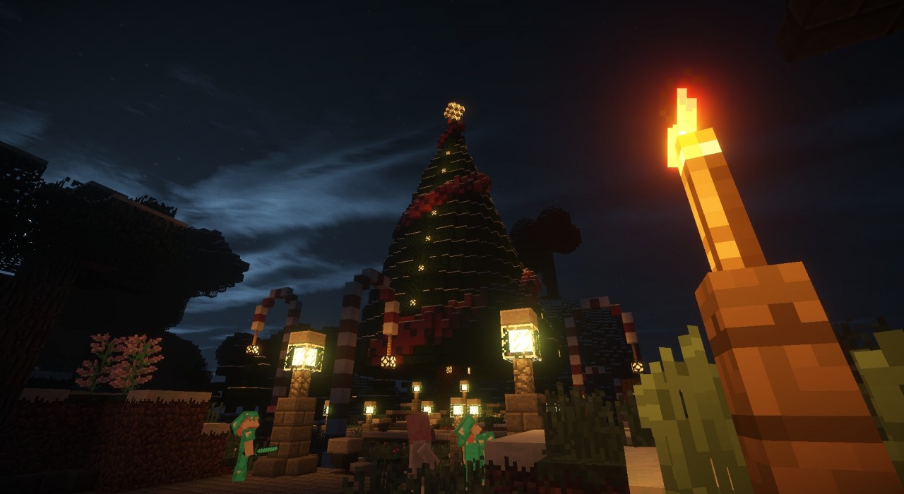 Giant Christmas Tree! ( 64 Blocks Tall ) Minecraft Map