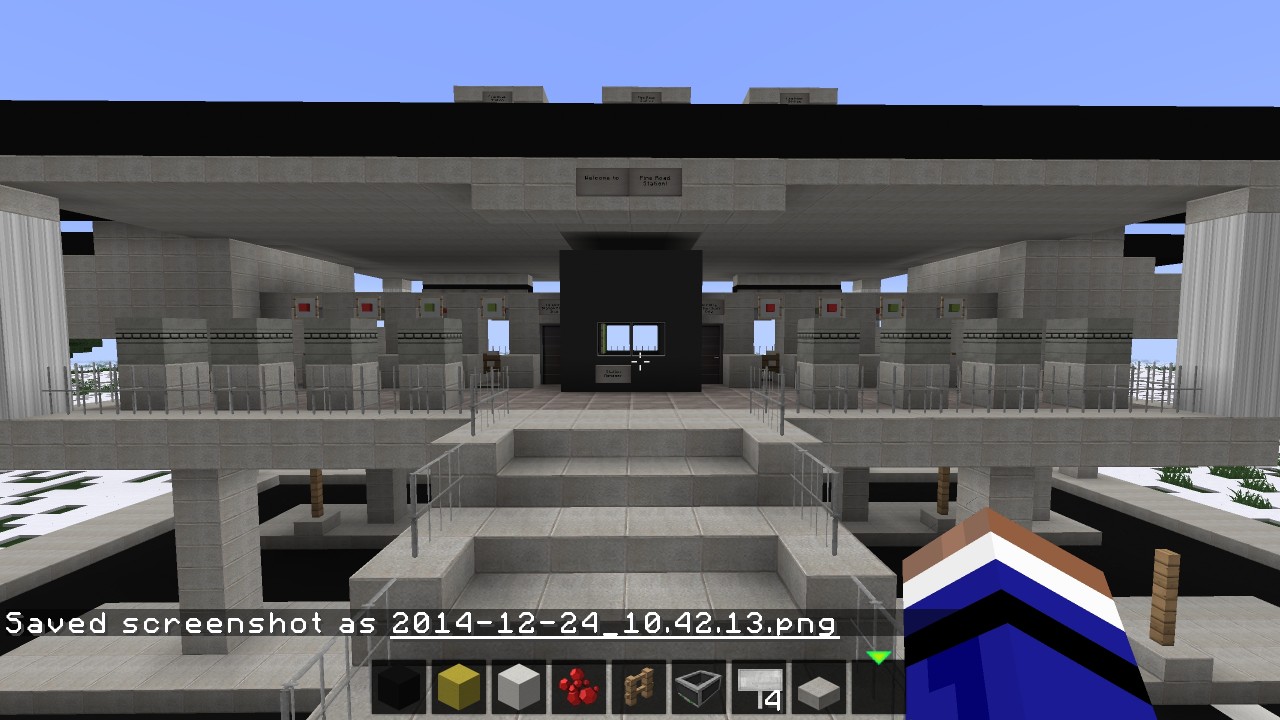 Pine Road Subway Station and Bus Terminal Minecraft Map