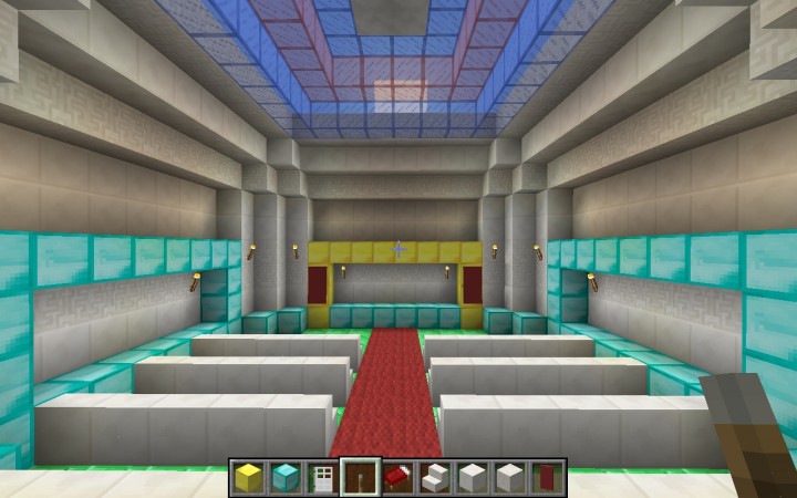 Beautiful catholic cathedral Minecraft Map