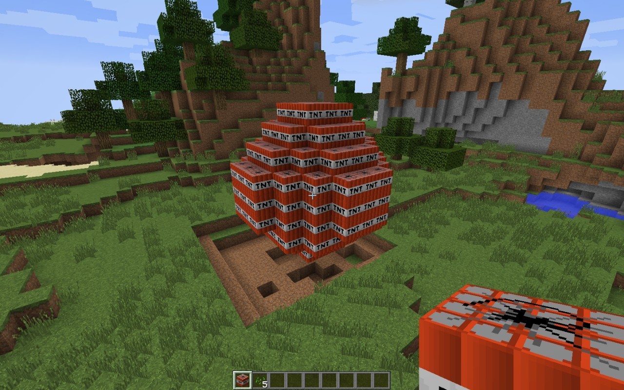 TNT BALL [Very Explosive] Minecraft Map