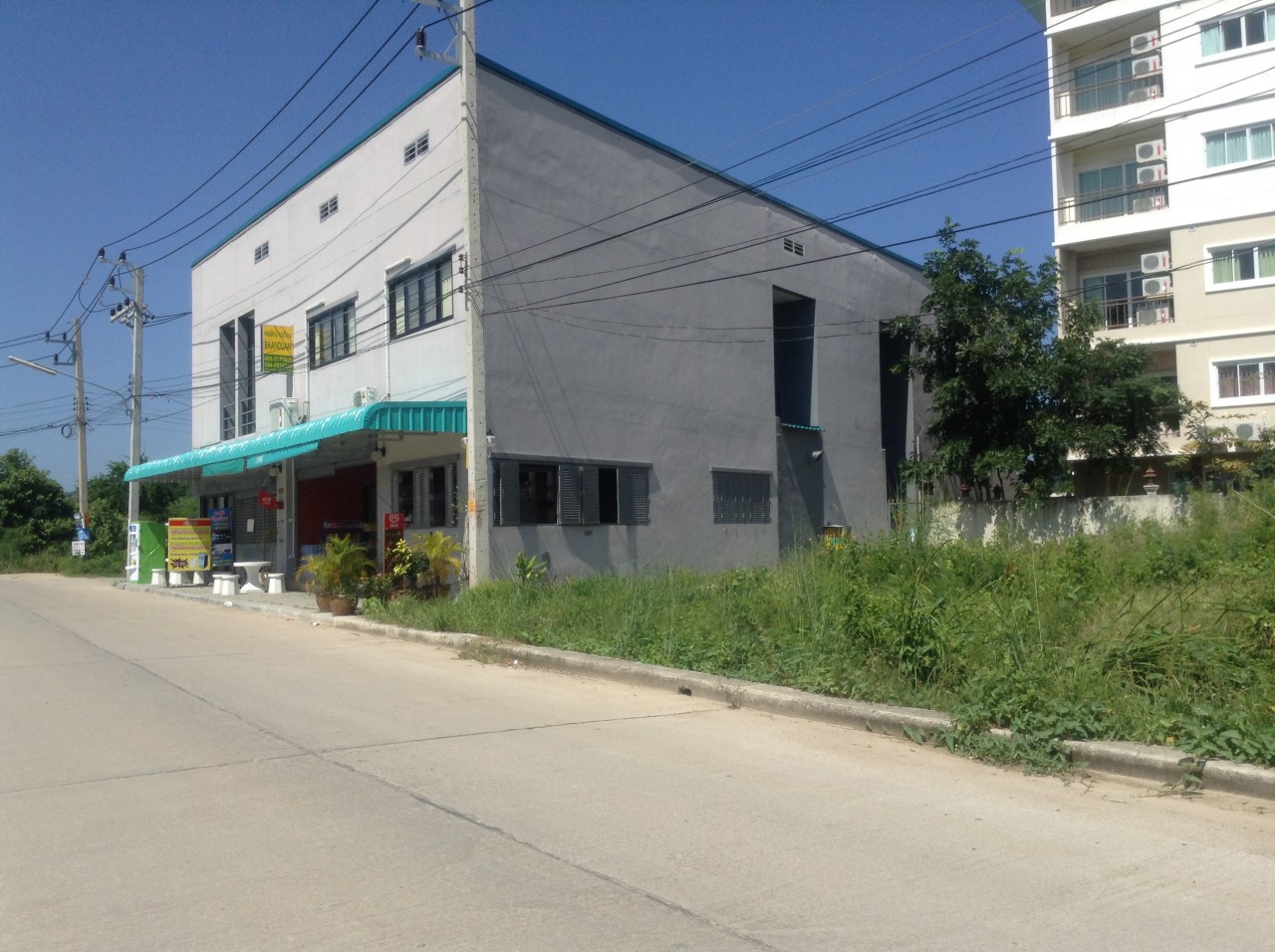 Typical Thai Modern Residence building Minecraft Map