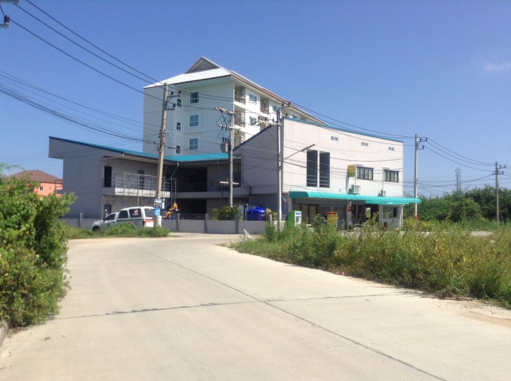 Typical Thai Modern Residence building Minecraft Map