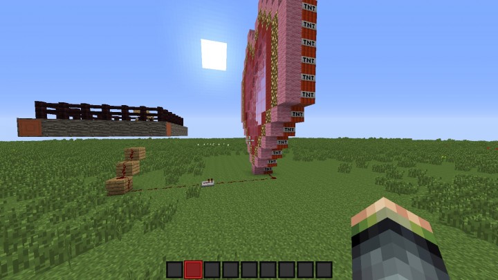 Simple Broken/Exploding Heart Minecraft Map
