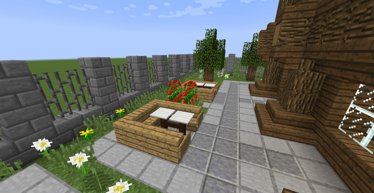 House with Gable Roof Minecraft Map