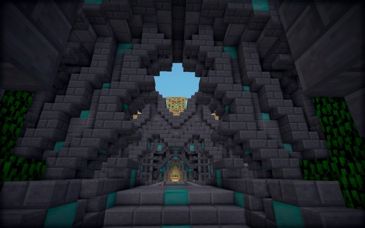 Mega Build: Castle Thenadrius [WIP] Minecraft Map