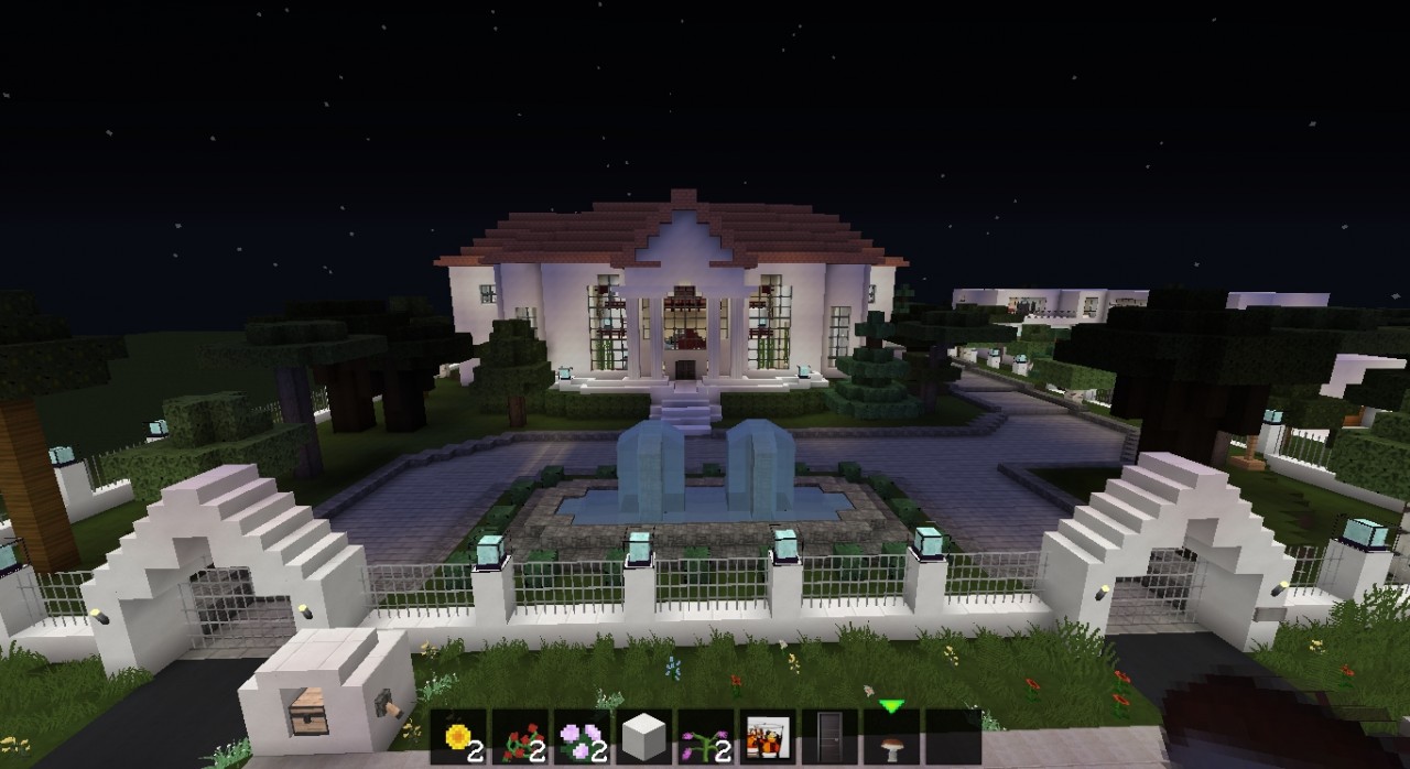 Luxury Home with Central Courtyard Minecraft Map