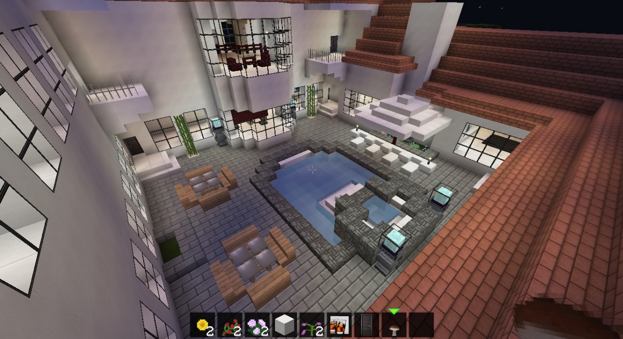 Luxury Home with Central Courtyard Minecraft Map