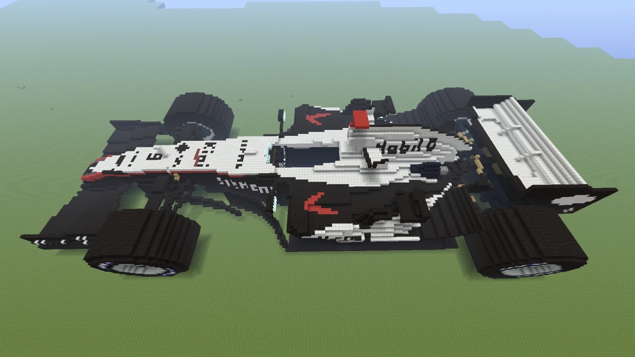 Formula 1 car: McLaren MP4/20 Minecraft Map
