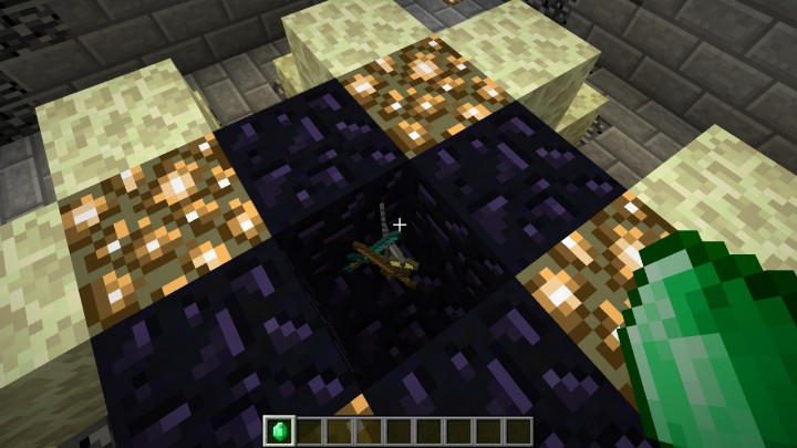 Custom Crafting Survival (No Mods Required) Minecraft Map