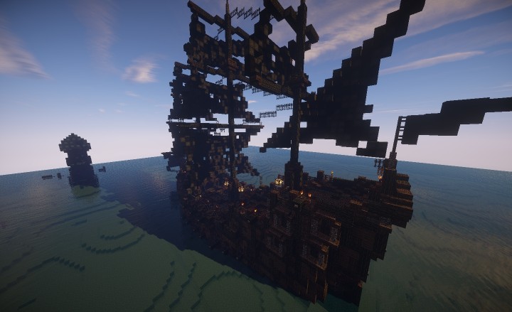 My First Big Ship ( Pirate Ship ) Minecraft Map