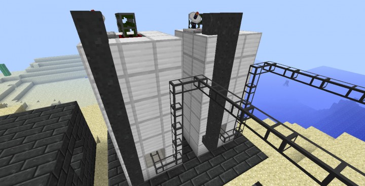 Complex Refinery Facility with Control Room Minecraft Map
