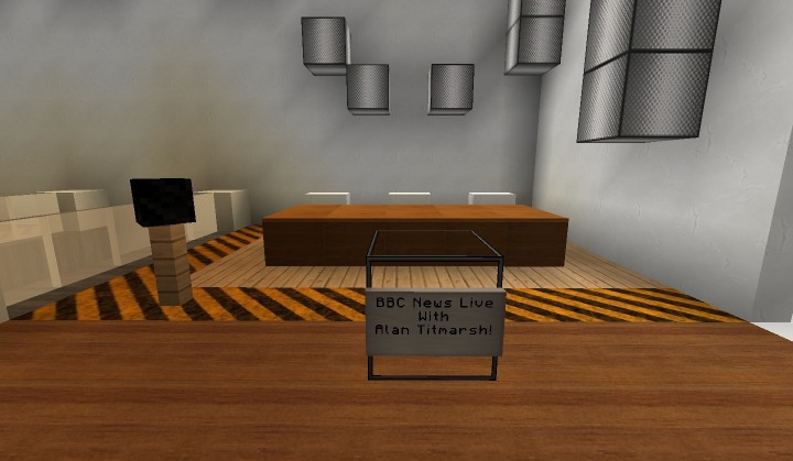 Communications Center Skyscraper on DreamBlocks Minecraft Map