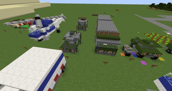 Vehicles from the Jurassic Park franchise! Minecraft Map