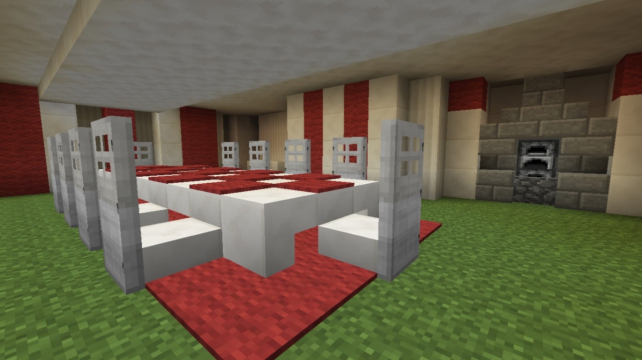 Queen of Hearts Castle Minecraft Map