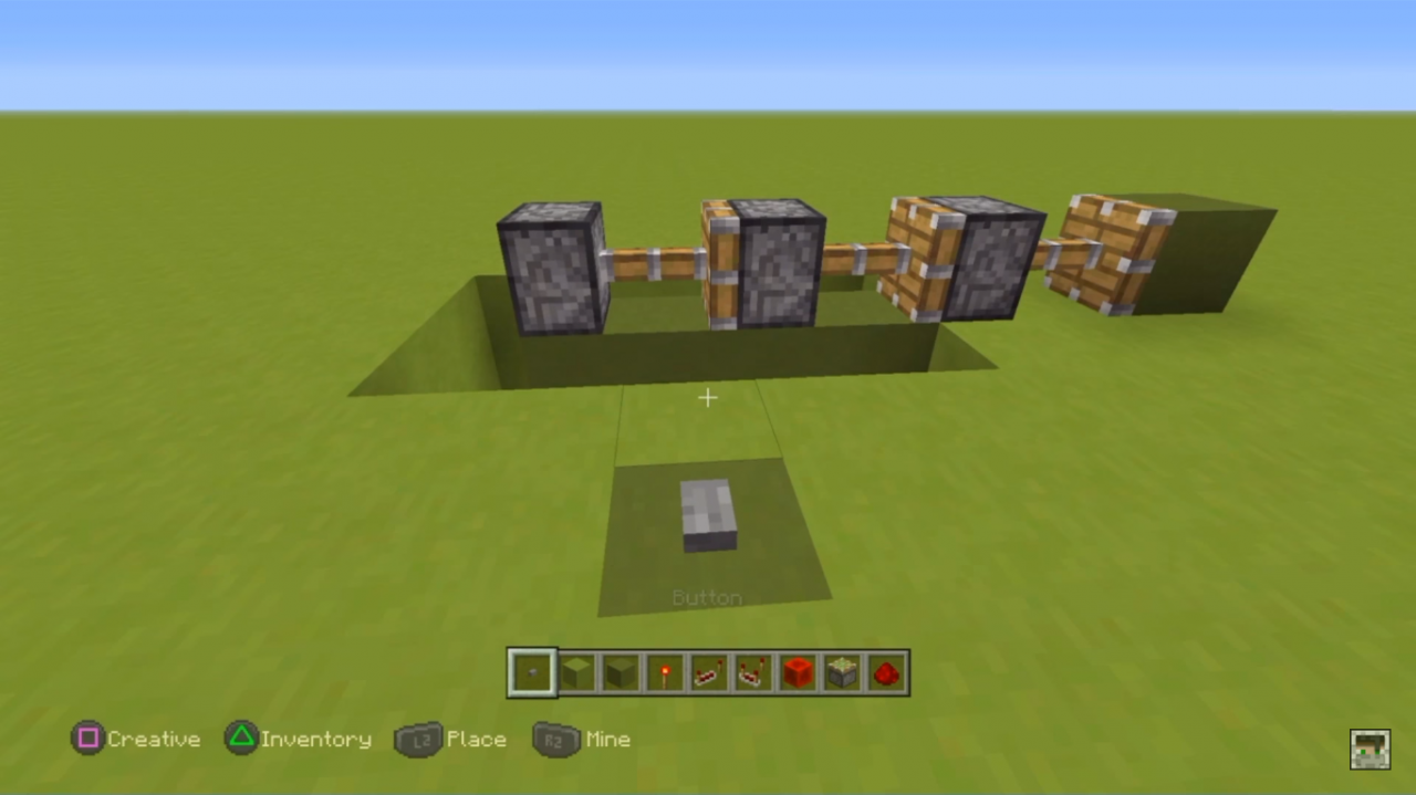 Hidden/Visible Redstone "Retractable triple pistons" TUTORIAL Minecraft Project