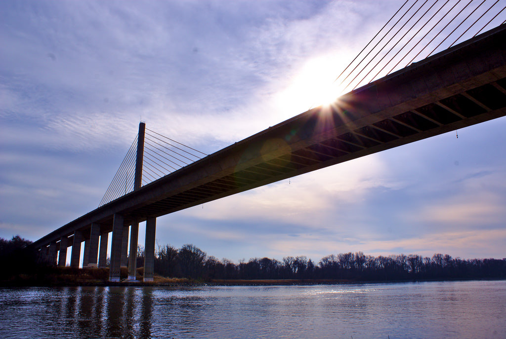 William V Roth Jr. Bridge (Replica) Minecraft Map