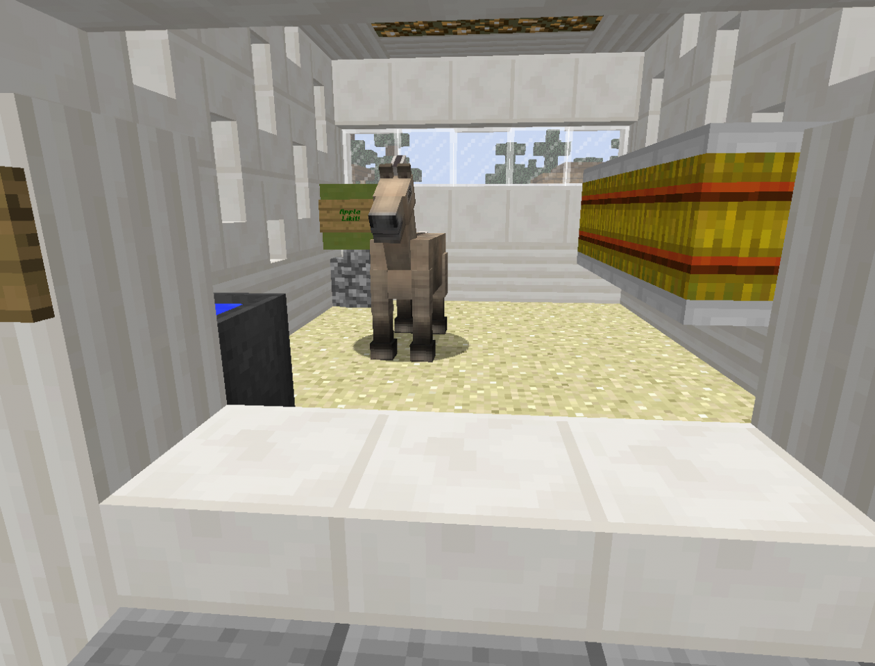 Fully Functional Horse Barn Minecraft Map