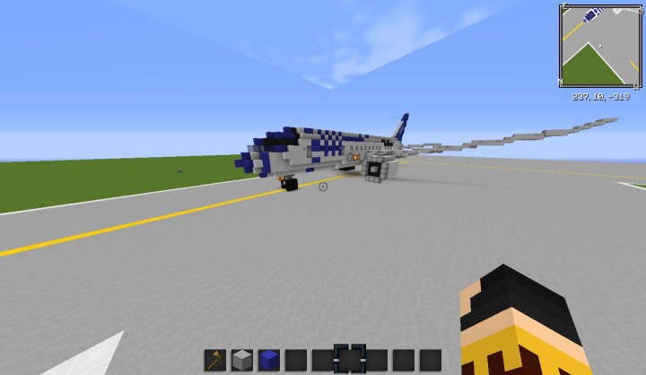 R2D2 ANA 787-8 Minecraft Map